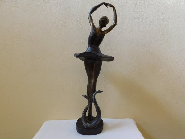 BALETKA - SOCHA 60 cm