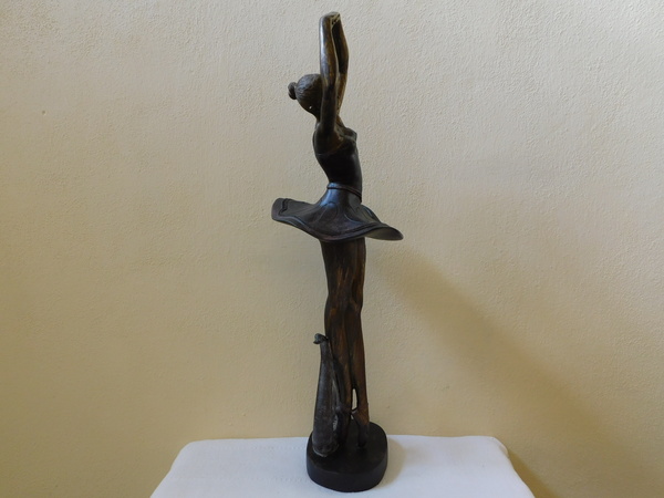 BALETKA - SOCHA 60 cm