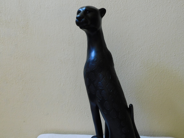 ČERNÝ LEOPARD - SOCHA