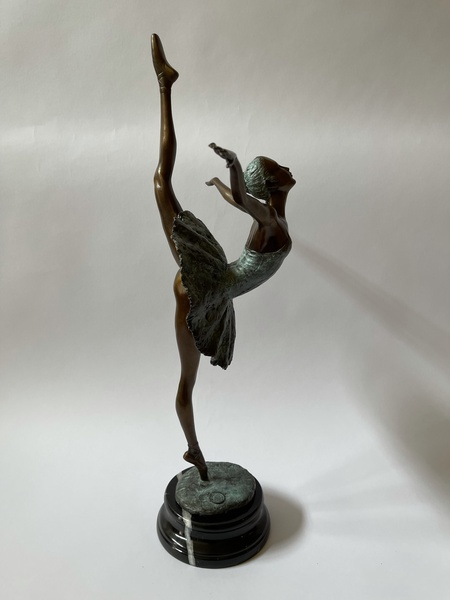 BALETKA TANEČNICE - BRONZOVÁ SOCHA